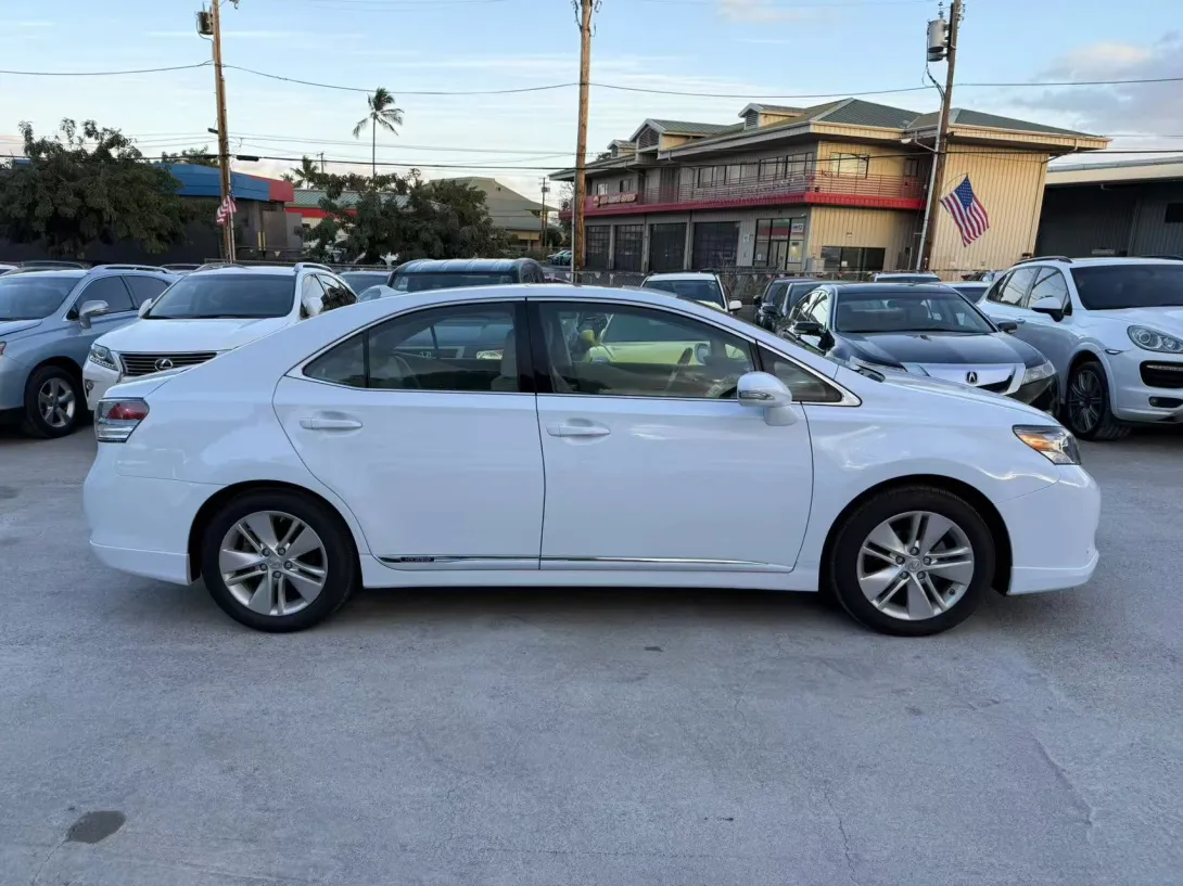2010 Lexus HS | Military Car Lot